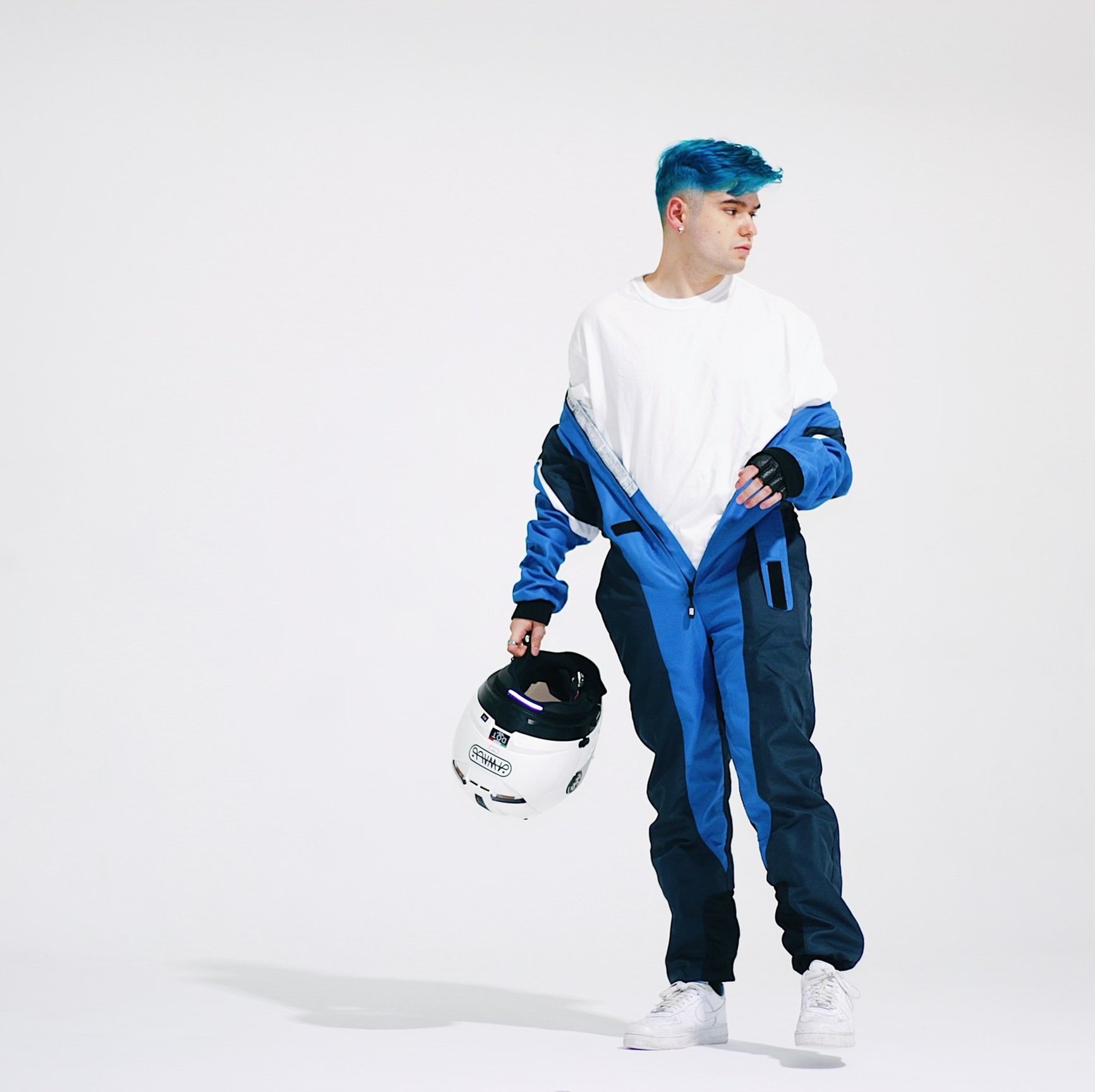 A-Wall nos comparte "Autopilot", un álbum honesto e introspectivo ...