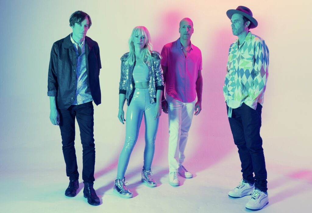 METRIC estrena "Just The Once" y anuncia su nuevo álbum 'FORMENTERA II ...