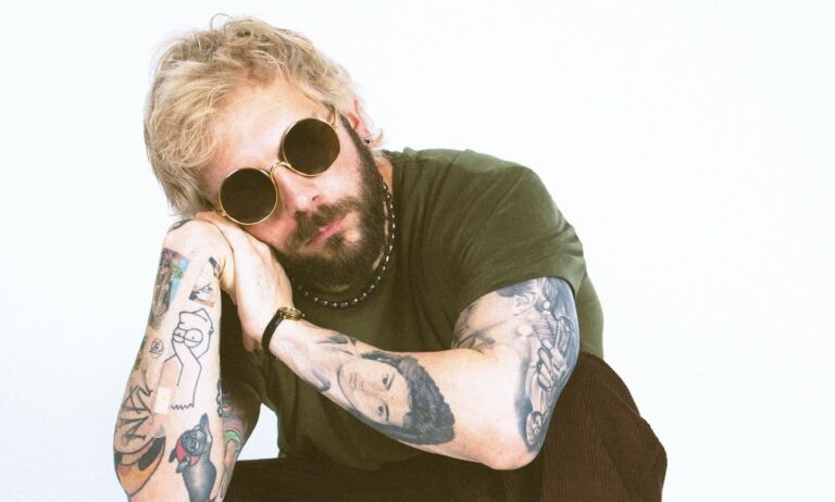 ¡Sabino anuncia su tour 2024! - Mundo Indie Mx