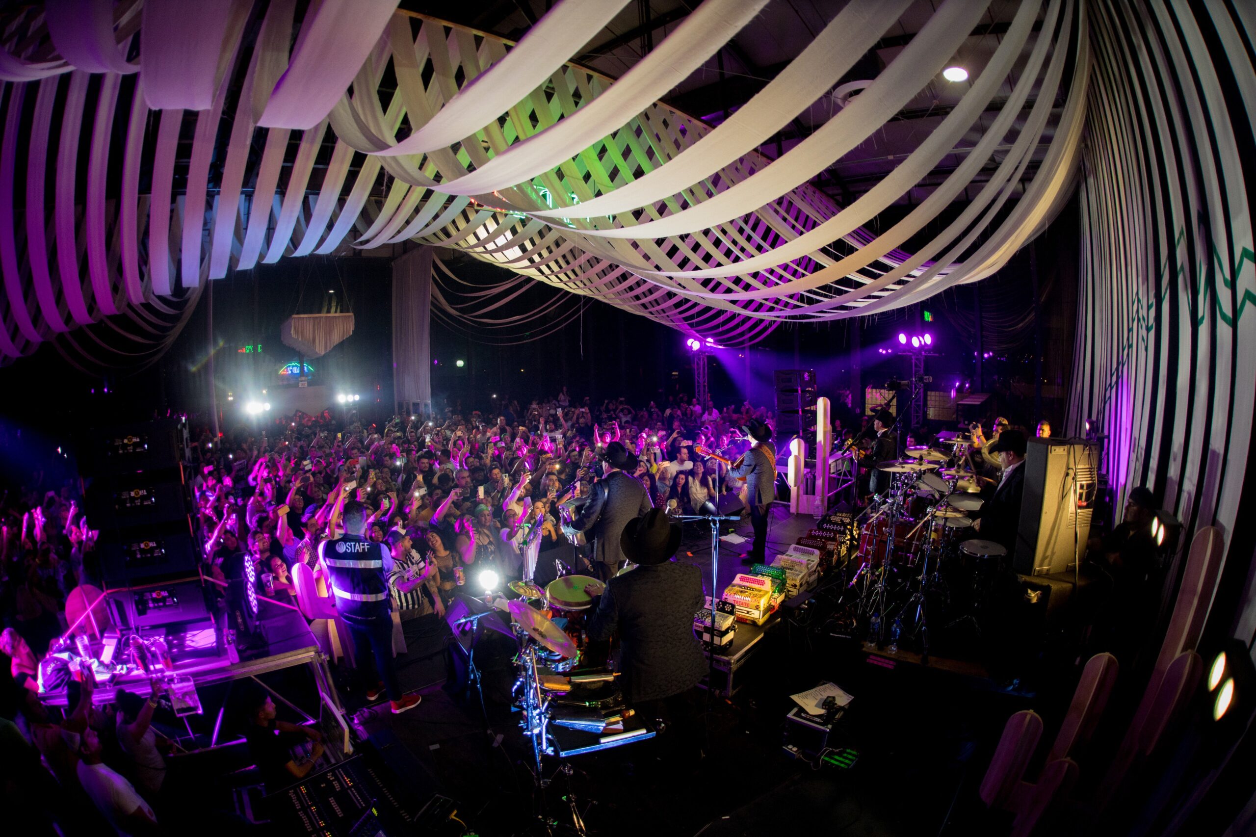 Tecate Pa’l Norte 2024 presenta a los artistas del tradicional ...