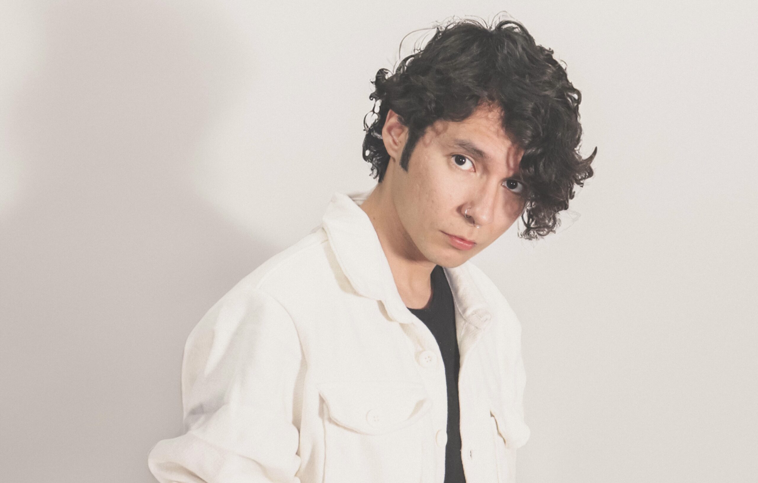 Max Padia presenta su nuevo sencillo “Universos (Espacio & Tiempo ...