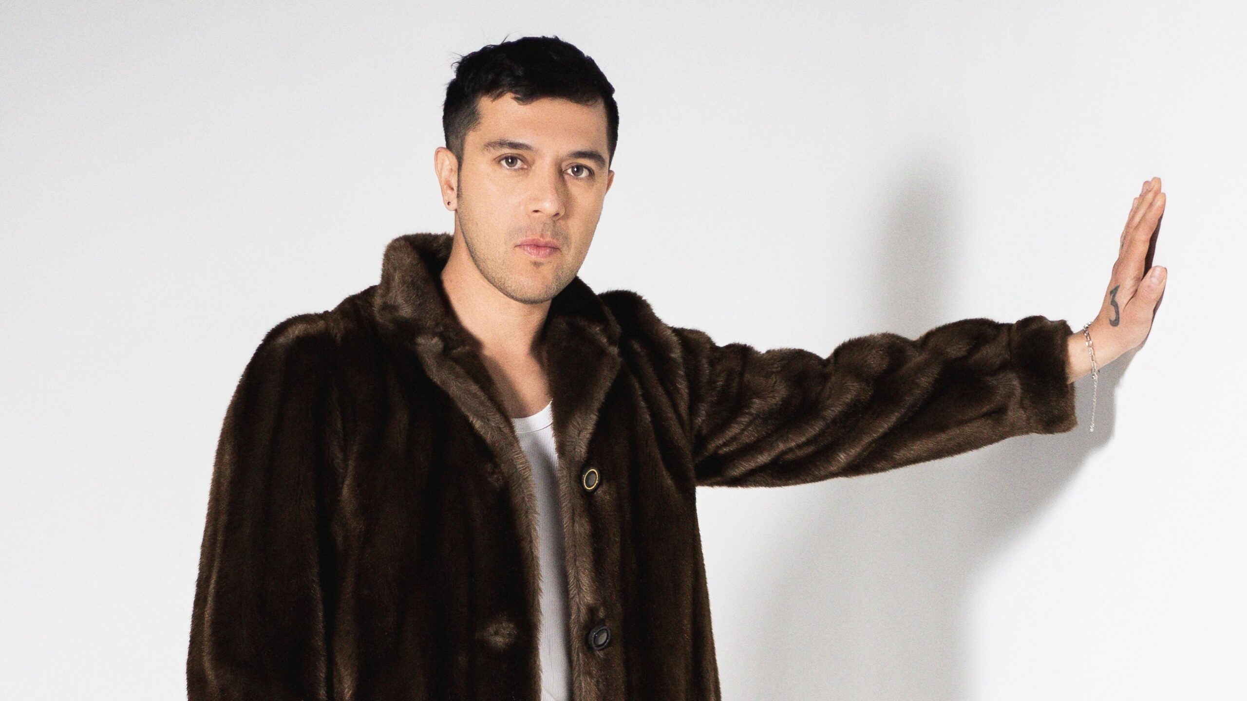 Gepe estrena su nuevo álbum “UNDESASTRE” - Mundo Indie Mx