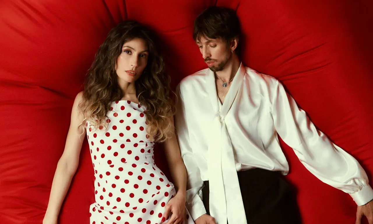 Esteman & Daniela Spalla estrenan "Amantes" - Mundo Indie Mx